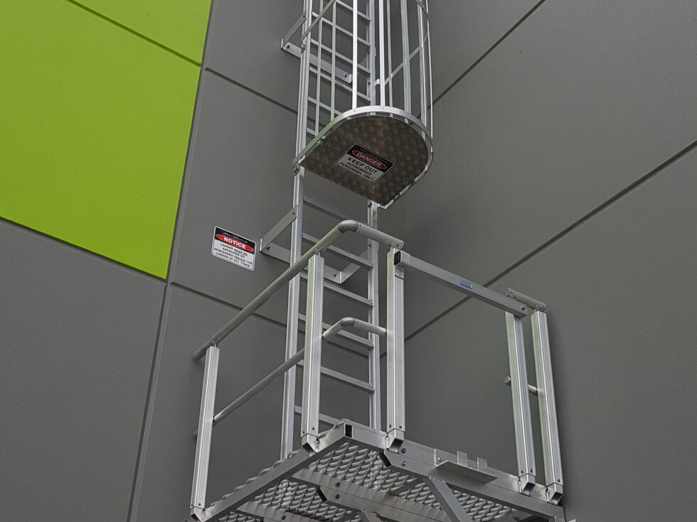 AM-BOSS Access Ladders